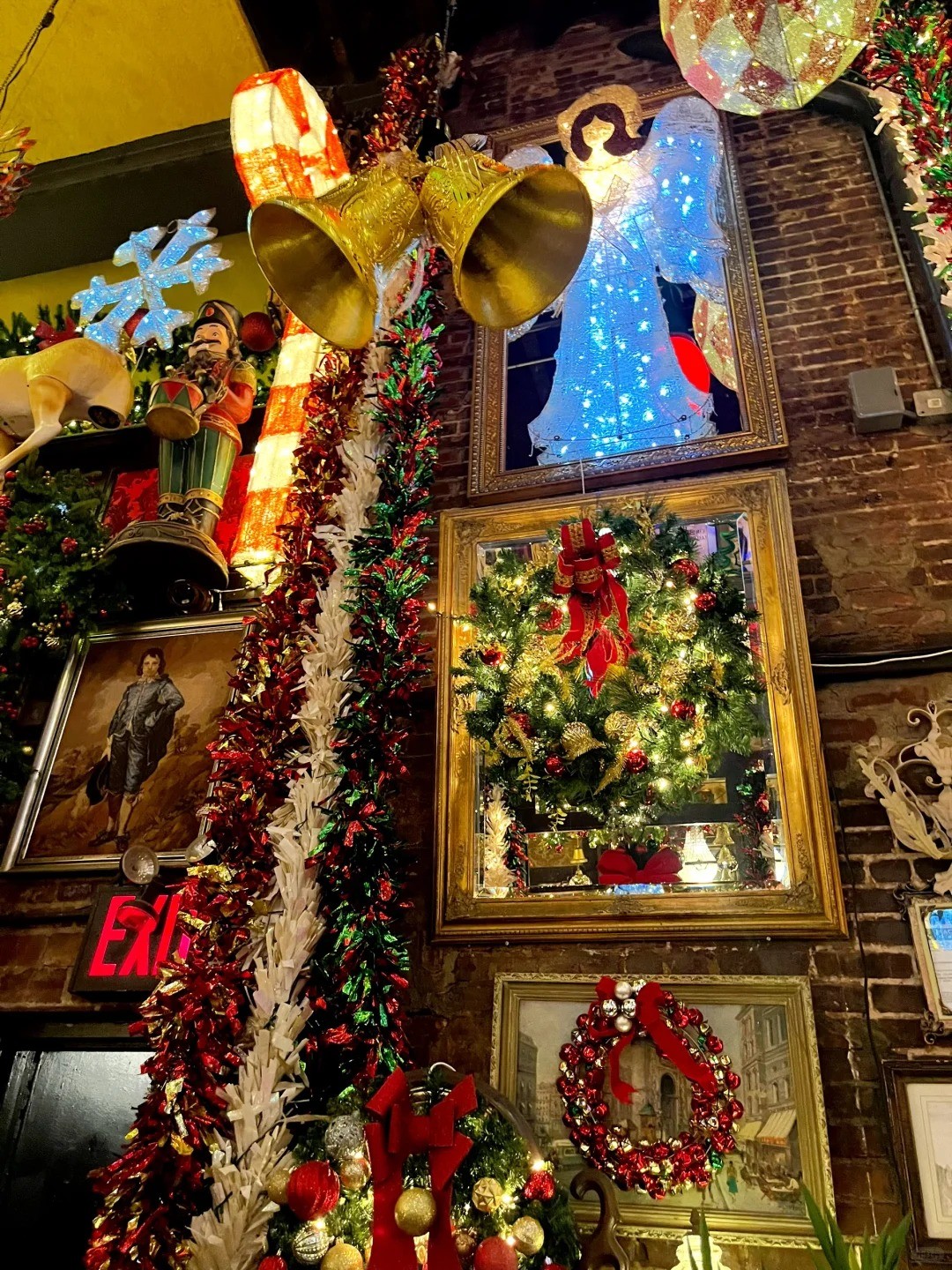 New York Papillon Bistro & Bar 🌟 by Greta Miller | WanderBoat AI Trip ...